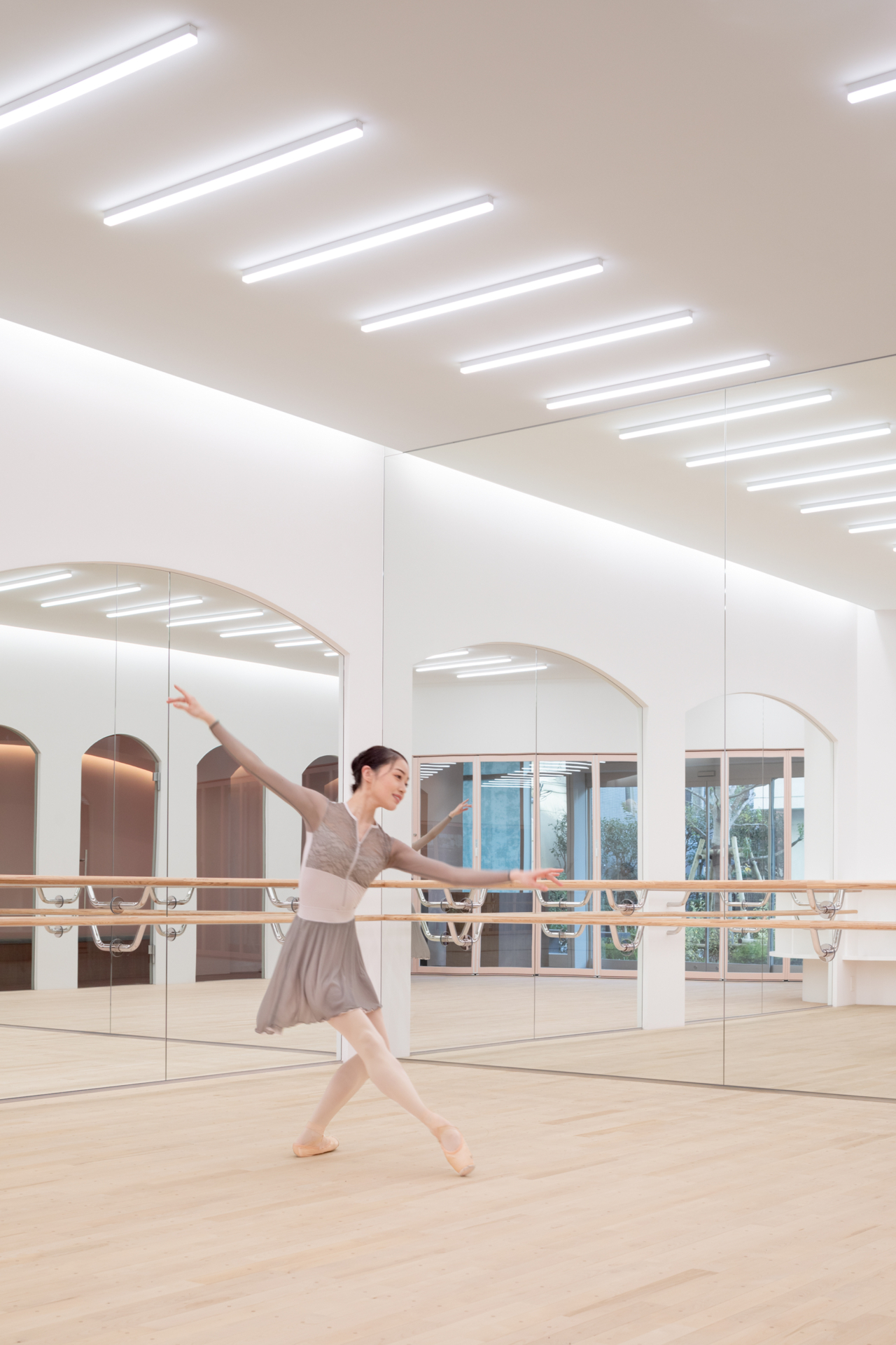 TEDDY’S BALLET｜2023｜PORTFOLIO｜Oniki Design Studio - 鬼木デザインスタジオ〈ODS〉
