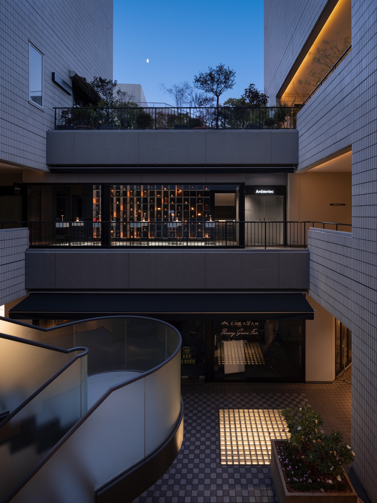 Ambientec Gallery Tokyo｜2025｜PORTFOLIO｜Oniki Design Studio - 鬼木デザインスタジオ〈ODS〉