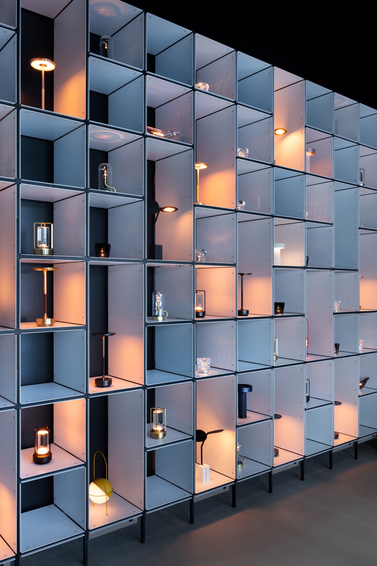 Ambientec Gallery Tokyo｜2025｜PORTFOLIO｜Oniki Design Studio - 鬼木デザインスタジオ〈ODS〉